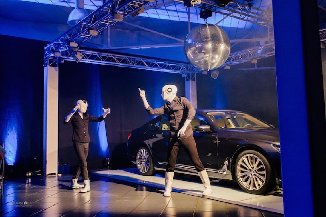 Pantomime Popkultur aus Berlin Visual Comedy, Pantomime und Roboter aus ...